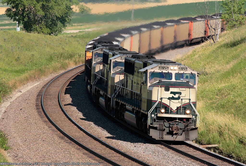 BNSF 9725